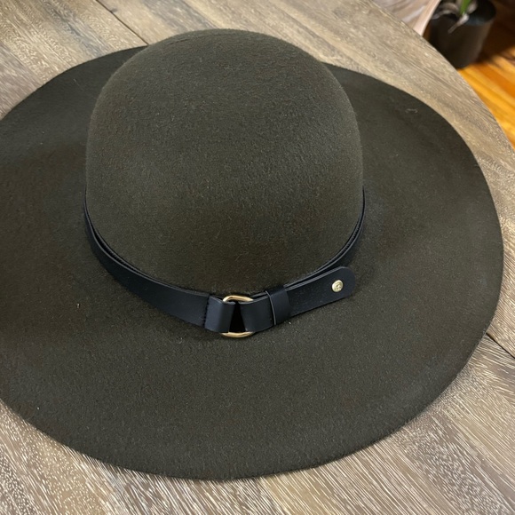 Abercrombie & Fitch | Accessories | Wide Brim Hat | Poshmark